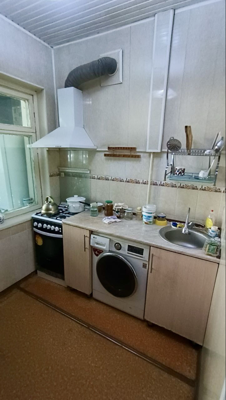 Срочно продам квартиру 3/2/5 Юнусабад 16