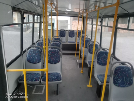 Isuzi empa 40 naxt  arendgayam