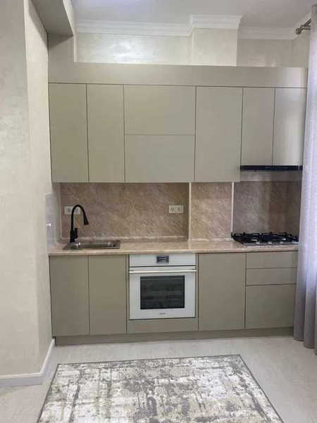 Продаётся 2 комнат на Шота Руставели, Royal house