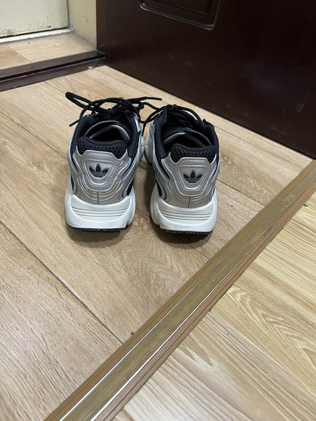 Кроссовки Adidas original