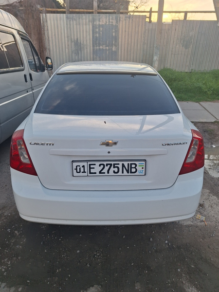 Lassetiy 1.8 2009 kraska toza