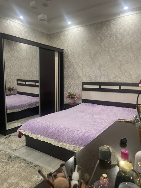 Hovli sotiladi oltin tepada 3.5 sotx