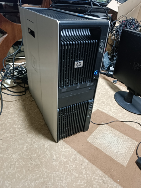 Серверная рабочая станция HP Z600