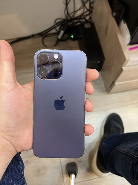 Продаю свой телефон 14 PRO MAX 128 идеальное состояние