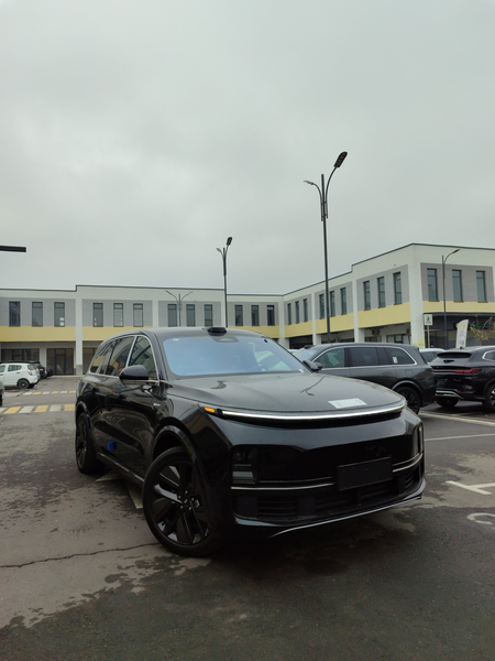 Lixiang l9 ultra nasiya savdo