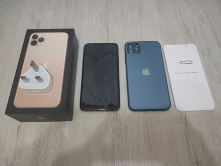 Продам iPhone 11 pro max 256