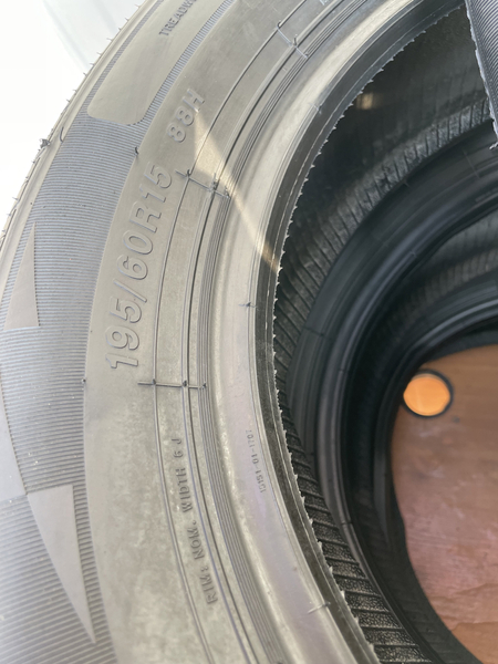 195/60R15 Penton M+S