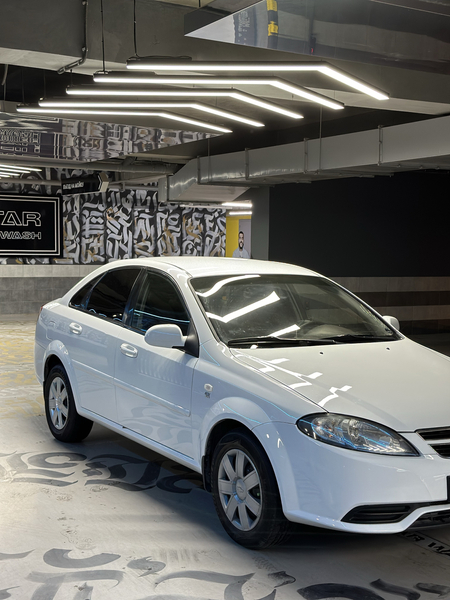 Chevrolet jentra 2016 oq