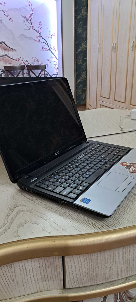 Acer kompyuter computer sotiladi