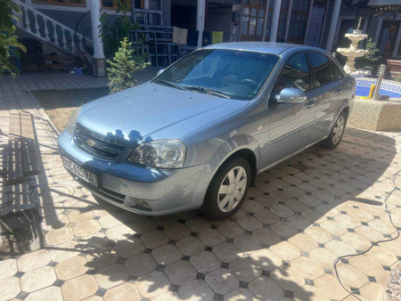 Сдается в аренду  с выкупом свой  автомобиль Ласетти -2