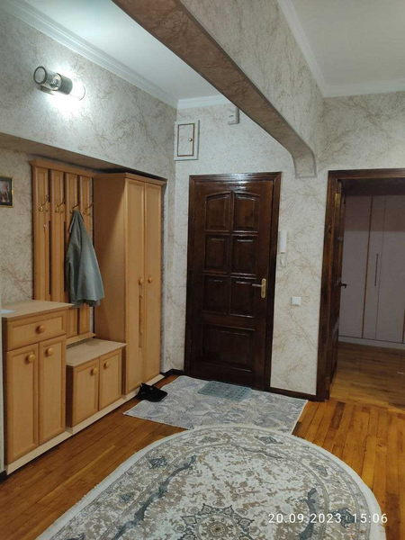 Сдаётся  4/2/4 Банковский дом Первушка, напротив Гламура ID: 54670