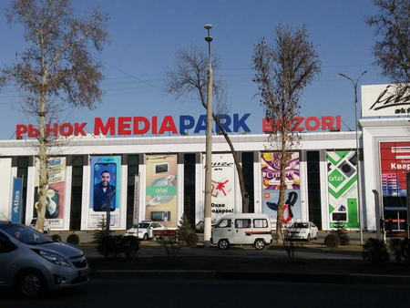 Сдаётся помещение вдоль центральной дороги Янги Сергели 1 этаж RR