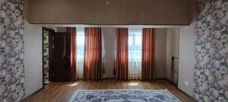 Продаётся квартира мансарда 3хком, ор.ул. Рудакий