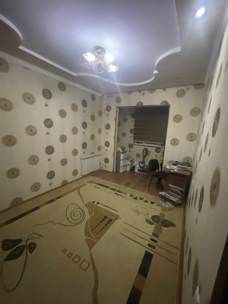 Аренда Boshliq 
4 хона 4кават ойналари решетка
Все раздельние,
Телевиз