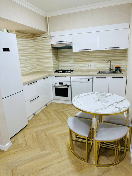 Продажа Квартиры, на Ц-2, на Алайском 3/2/9