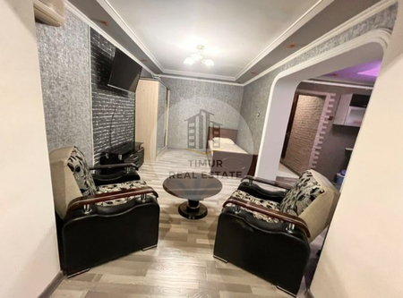 Продается квартира 1/2/5 Метро Максим горького