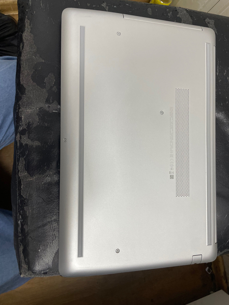 HP Noutbuk Model 15-da1013ne