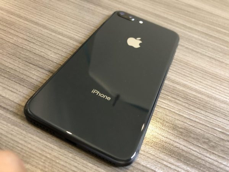 Iphone 8 plus 64GB