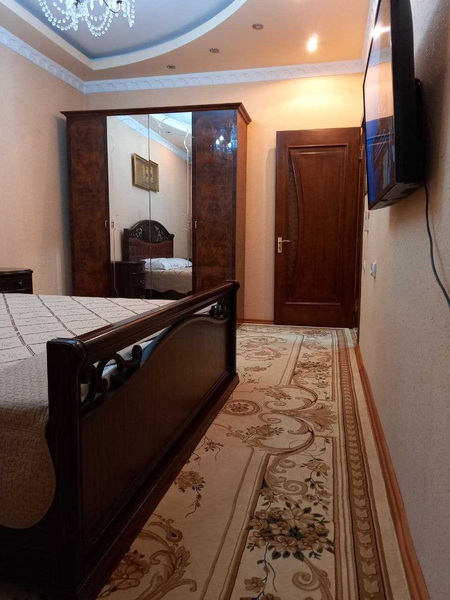 Сдается в аренду, метро Тинчлик 3/2/5, БЕЗ РИЭЛТОРСКИЙ