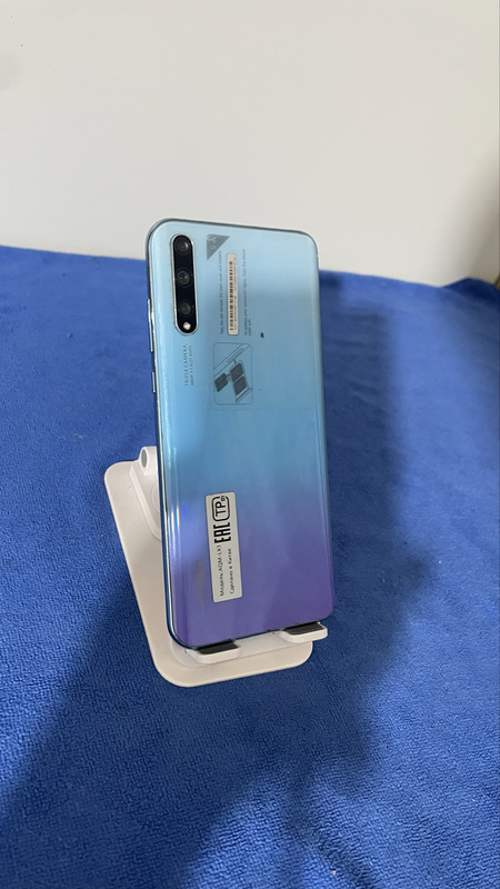 Huawei Y8p sotiladi