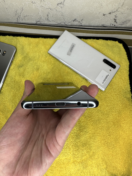 Samsung galaxy s10 5G 8/256GB ideal
