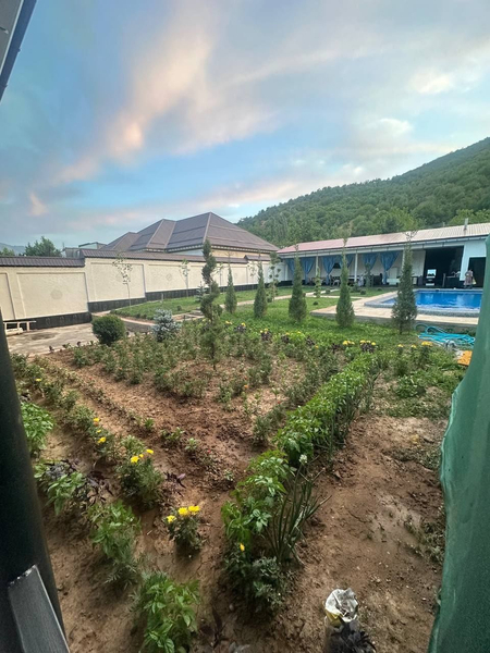 Dacha oilaviy va dostlar ucun