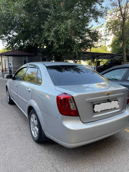 Chrvrolet lachetti 1.8 optra