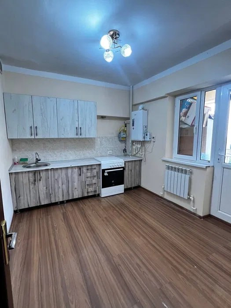 Продам квартиру В Алмазарском районе ( К118 )