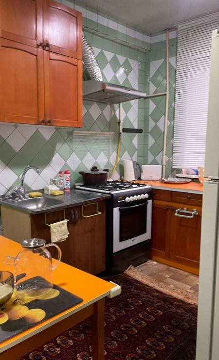 Ул. Бобура 2/4/9 раздельные комнаты  51 кв.м ор.супермаркет Фортуна