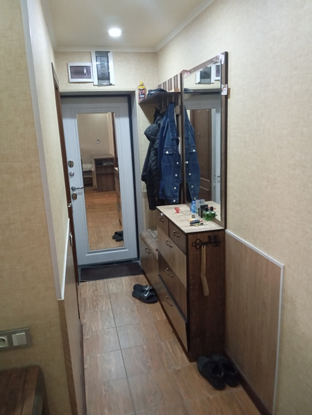 Продаётся 2х комнатная БИЙ
