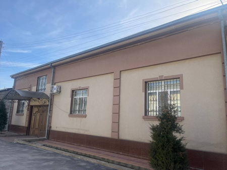 Уй сотилади 8 сотих
