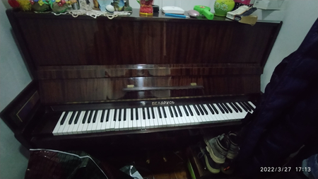 Пианино Беларусь продаётся , Belarus pianinosi sotiladi