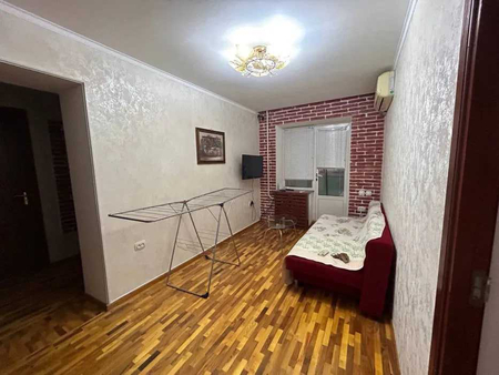 Аренда квартир в Максим Горький 2/2/5 ID:KM093