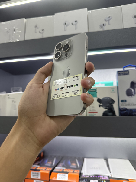 Iphone 15 pro 128 Gb Natural titan