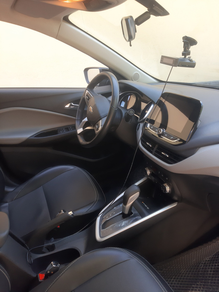 Chevrolet Onix premier 2