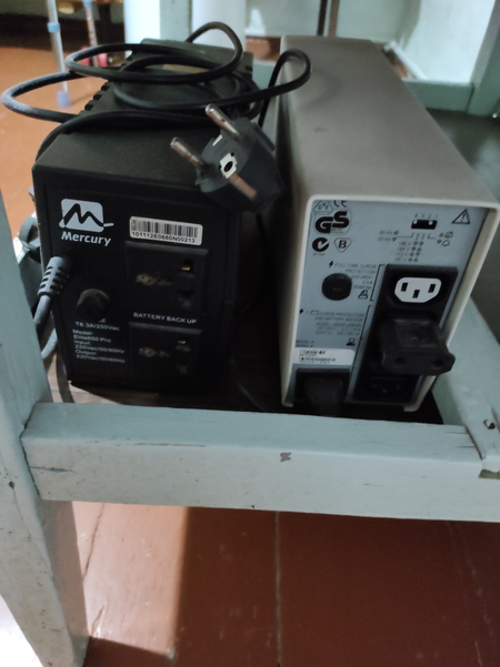 Продается UPS.APC.Бесперебойник.
