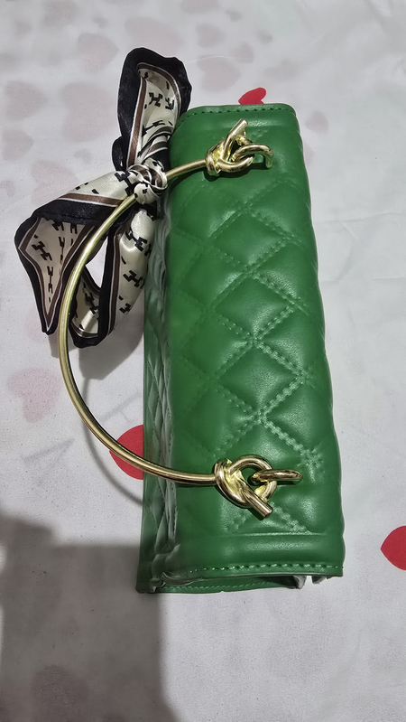Сумочка BALENCIAGA зелёного цвета