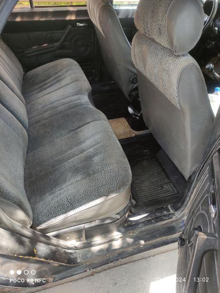 Volga 3110 yili 1998