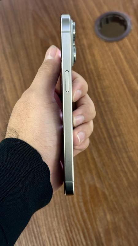 IDEAL iPhone 15 Pro Max 256GB