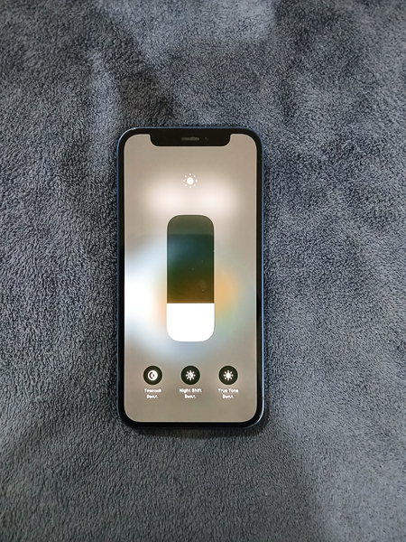 Sotiladi iphone 12 mini