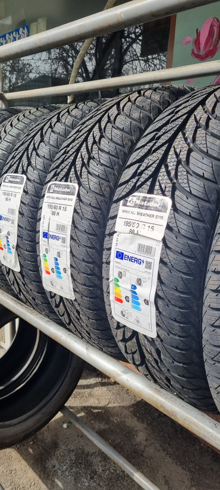 Автошины MOTADOR 195/60R15