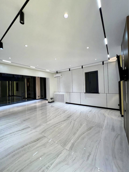 Аренда Срочно Hi-Tech Office Ц-4 Ул.Амира темура 85м2 Вдоль дороги