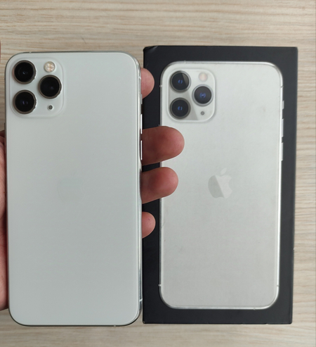 Iphone 11 pro white