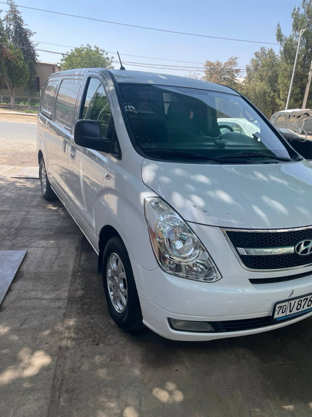 Hyundai Starex 2012