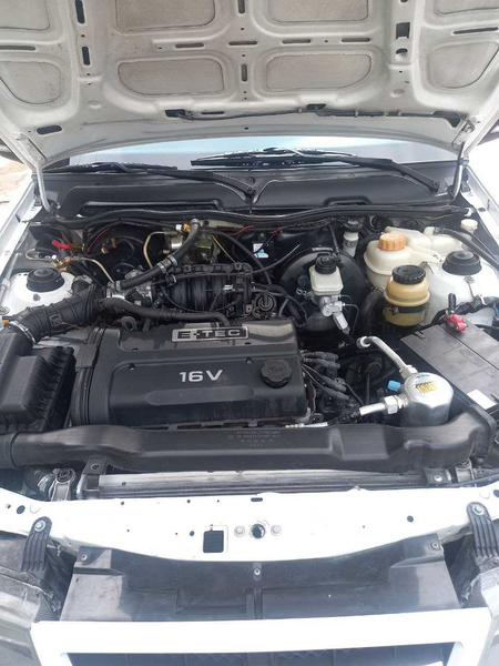 CHevrolet Nexia 2 sotiladi