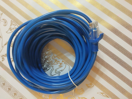 Lan kabel sotiladi (setevoy kabel, wifi kabel)