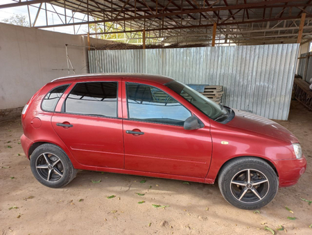 Lada Calina  2008 года красного света