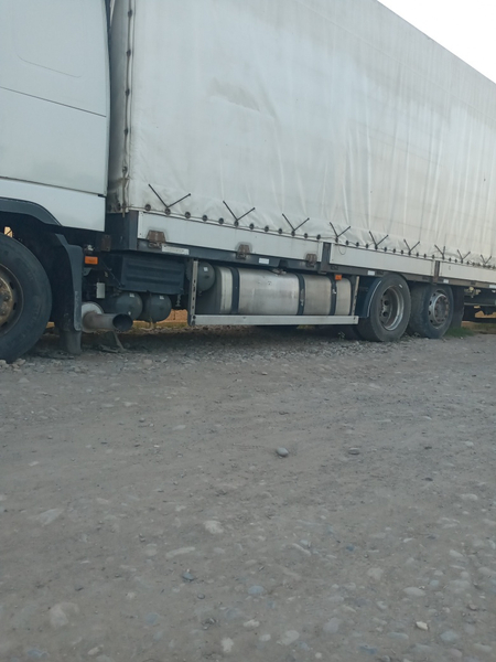 Волво йвро 3 паравоз сотлади аденли ха  сотлади газ матор хам бор кушб