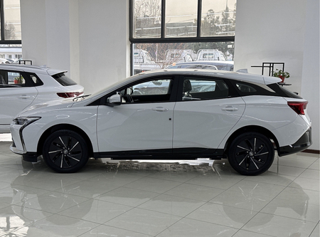 Buick velite 6 avtosalon 3 ta qoldi