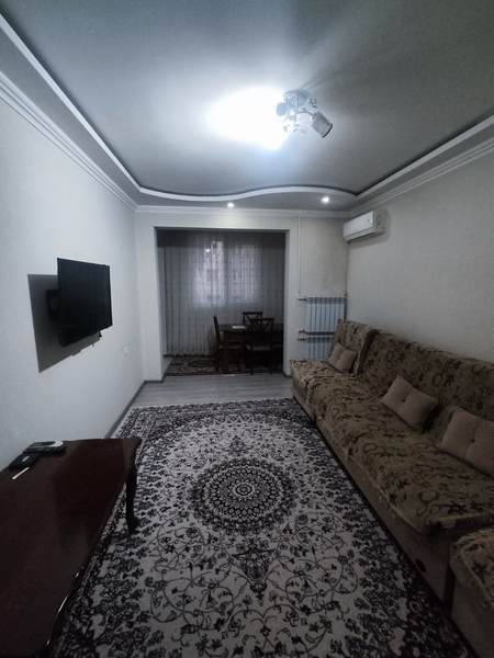 Продаётся Чиланзар 5 М. Новза 2 комн. Разделка.